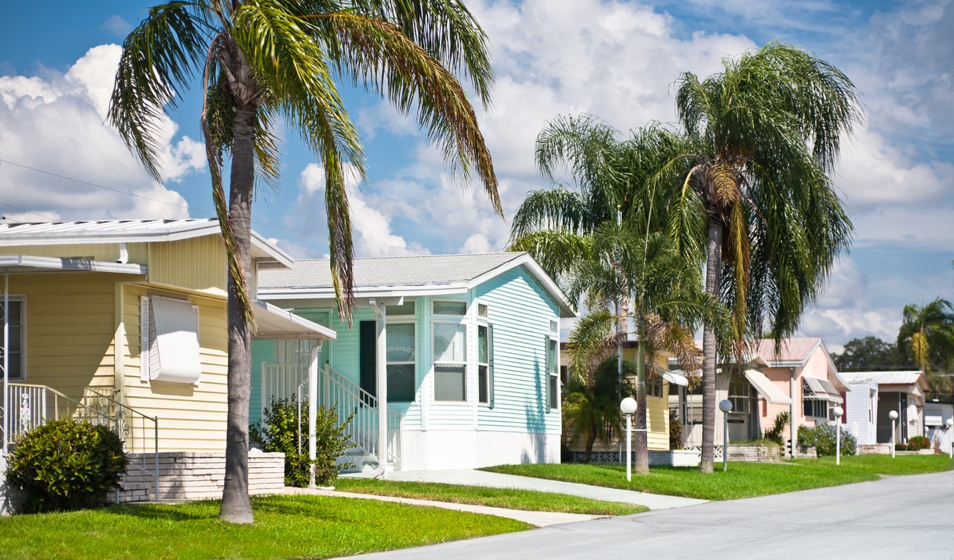 Manufactured Home Loans 2025 | RefiGuide